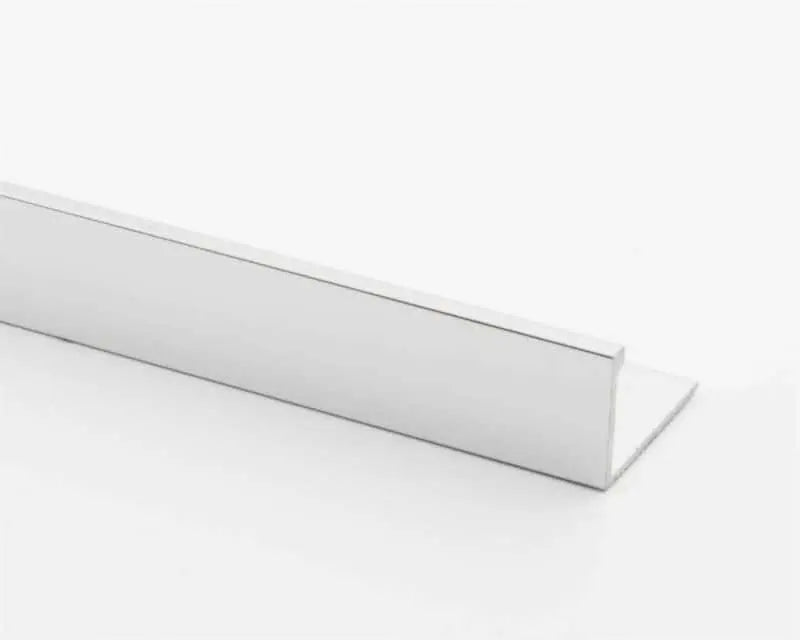 Bright Chrome L Shape Tile Trim – Straight Edge (2.5m) – NSG TILES